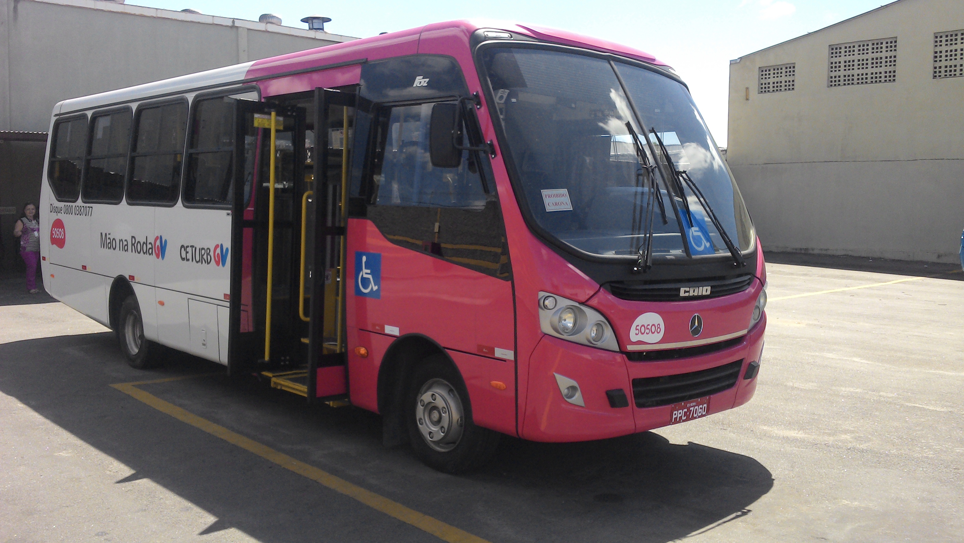 Governo ES - Mão na Roda tem programação especial para atender ao Reconecta